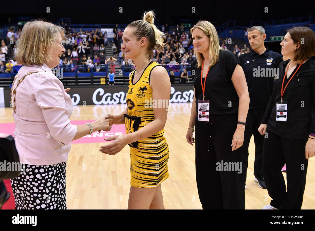 Wasps Netball players are presented with their winners medals Stock ...