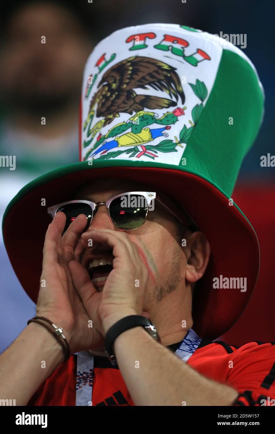 Mexico fans in stands hi-res stock photography and images - Alamy
