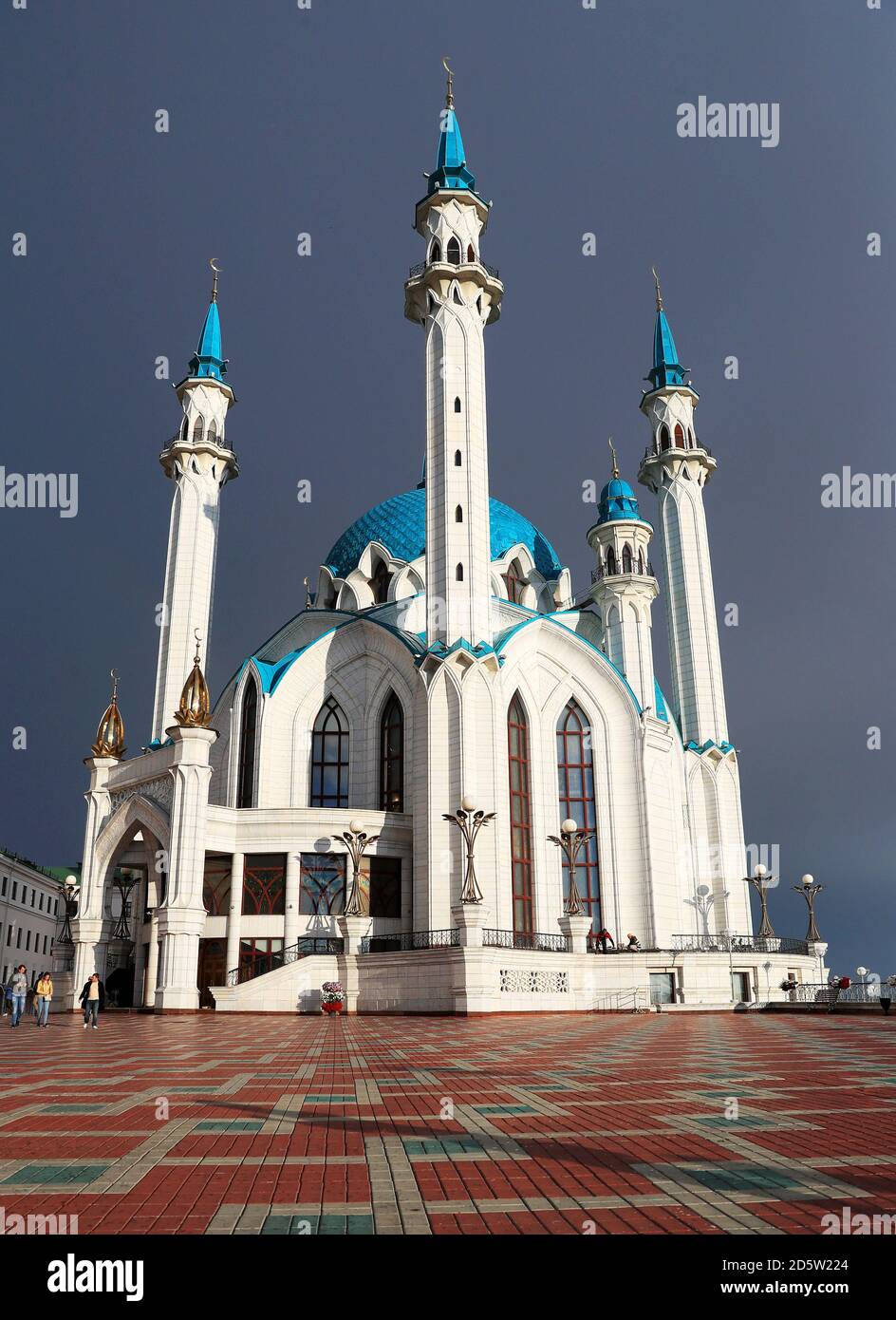 A general view of Qolsharif Mosque in Kazan Stock Photo - Alamy