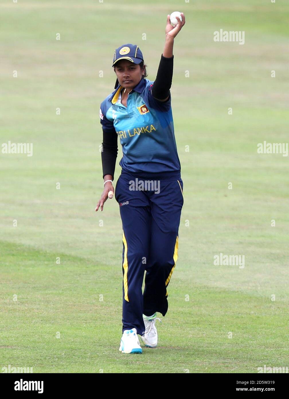 Sri Lanka's Inoka Ranaweera fields Stock Photo - Alamy