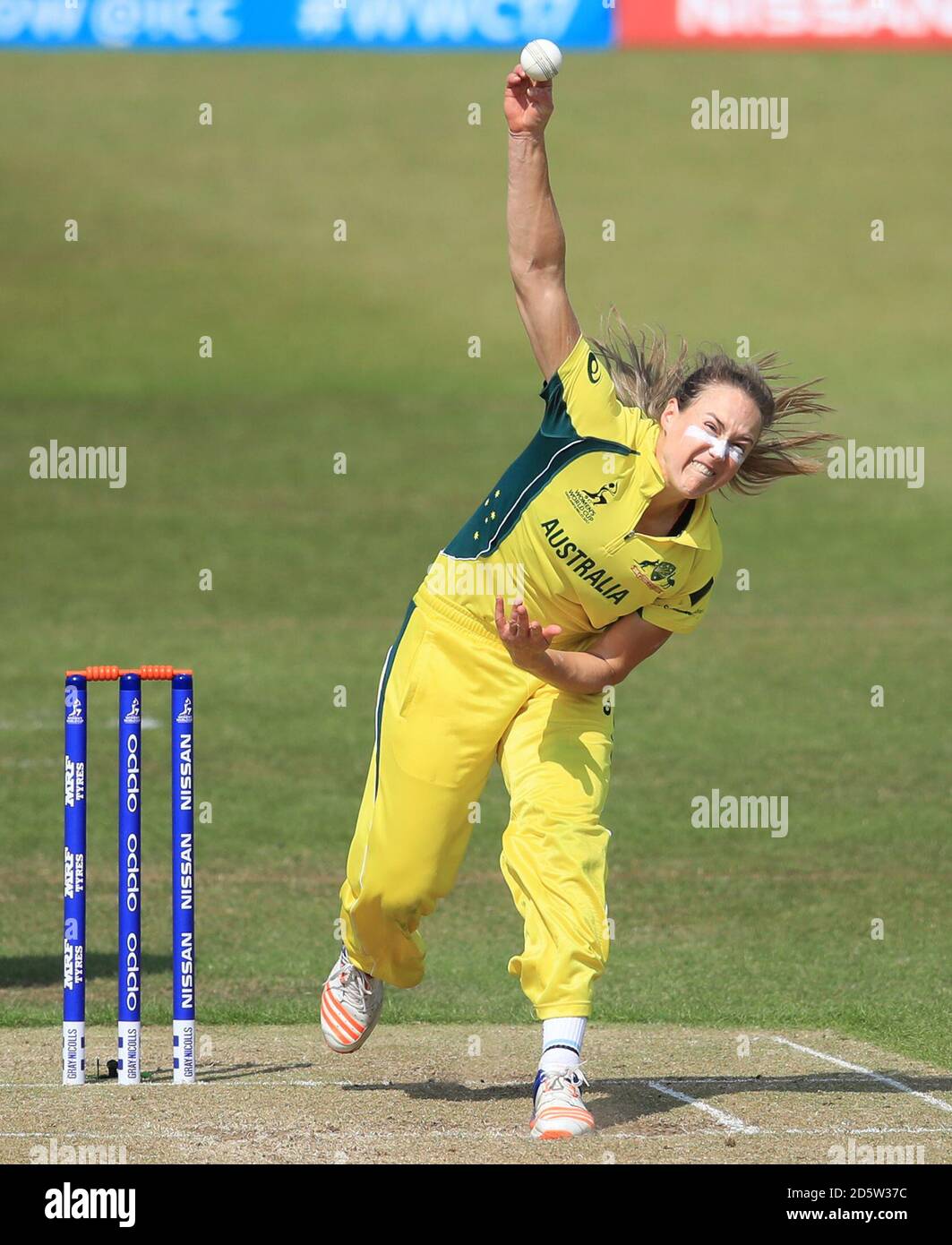 Australia Women's Ellyse Perry Stock Photo - Alamy