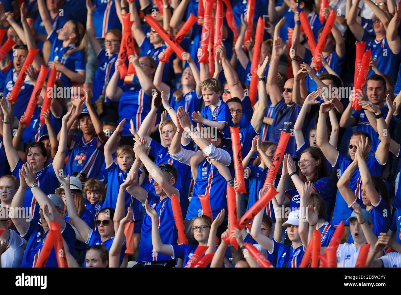 Icelandic fans hi-res stock photography and images - Alamy