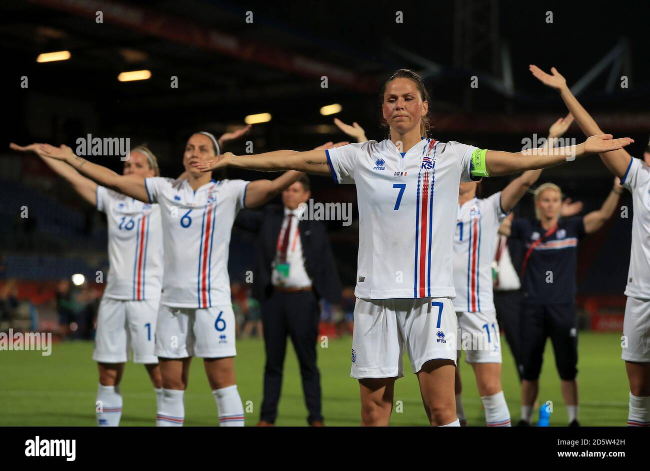Iceland's Sara Bjork Gunnarsdottir (centre right) and team mates ...