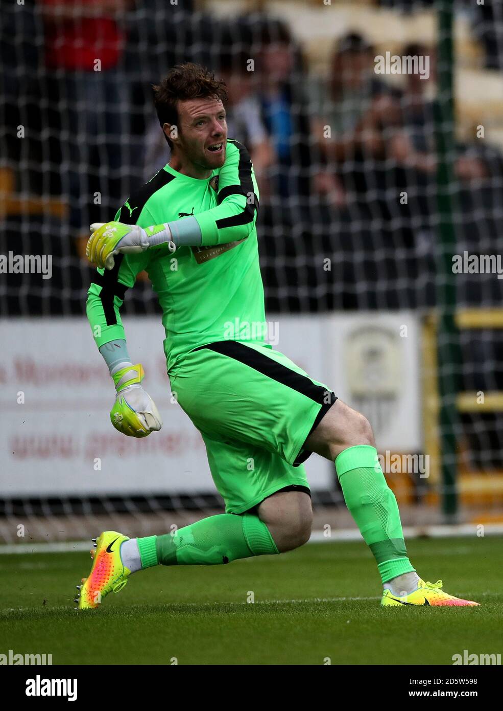 Notts County goalkeeper Adam Collin Stock Photo - Alamy
