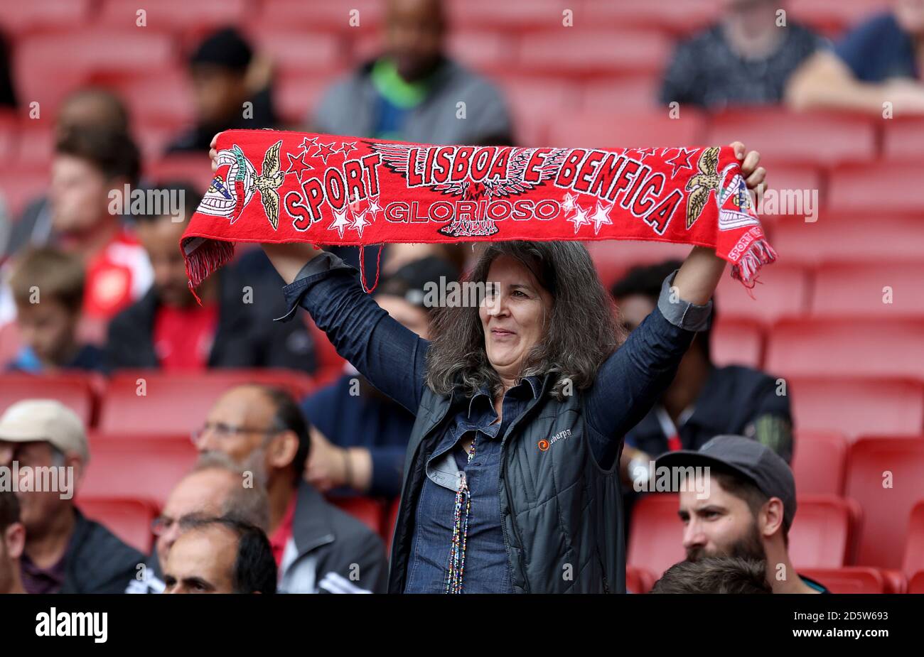 Benfica scarf hi-res stock photography and images - Alamy