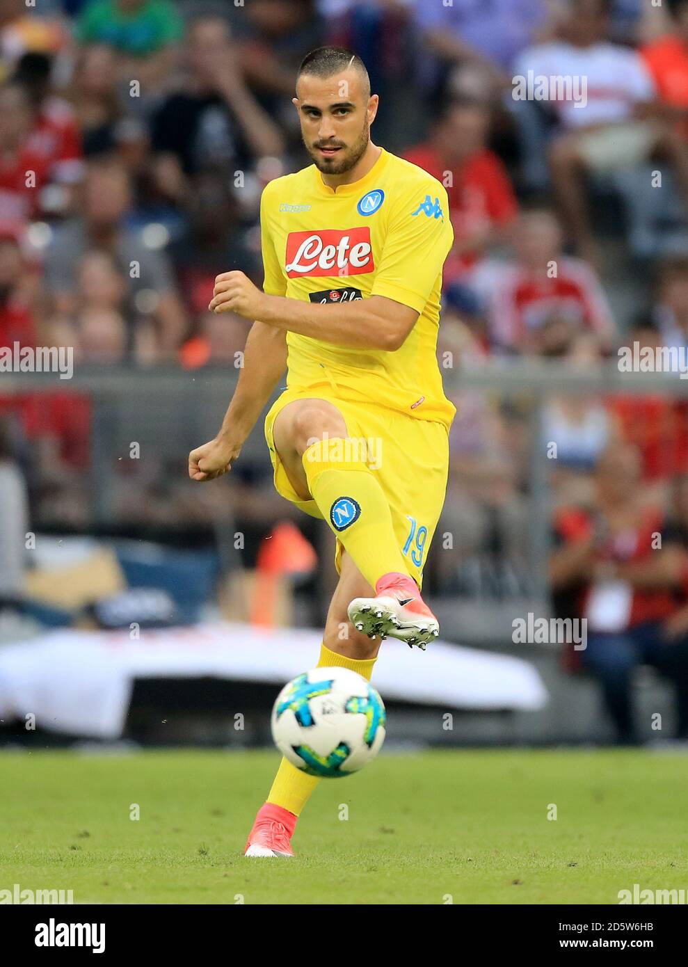 Nikola maksimovic in action hi-res stock photography and images - Alamy