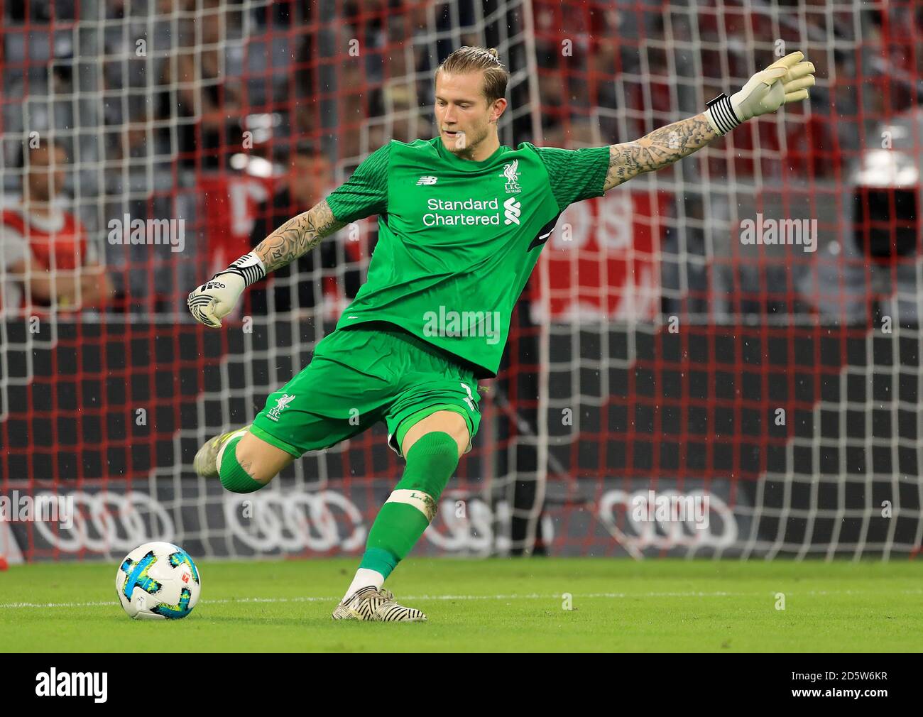 Liverpool's goalkeeper Loris Karius Stock Photo - Alamy
