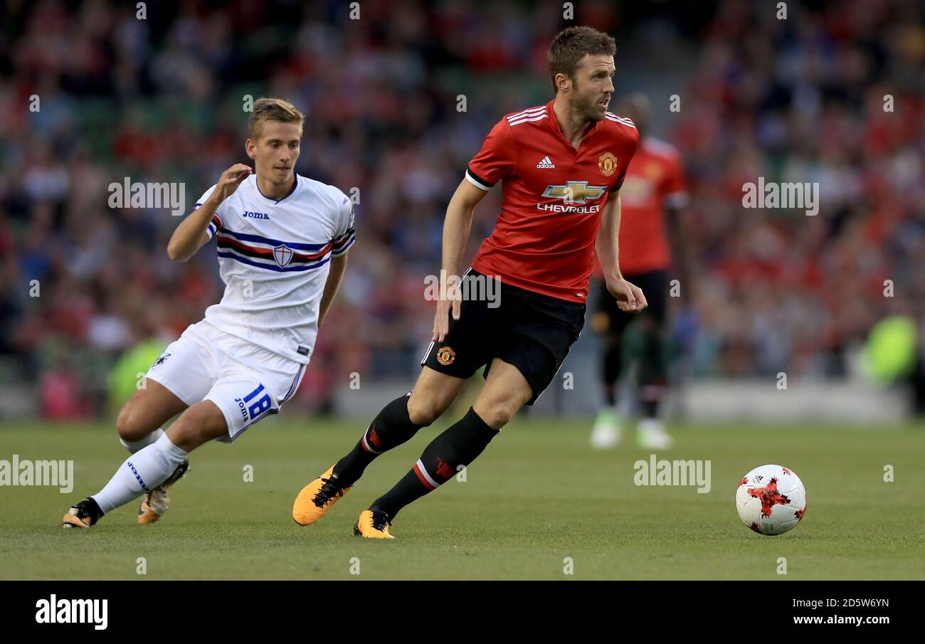 Michael carrick pre season hi-res stock photography and images - Alamy