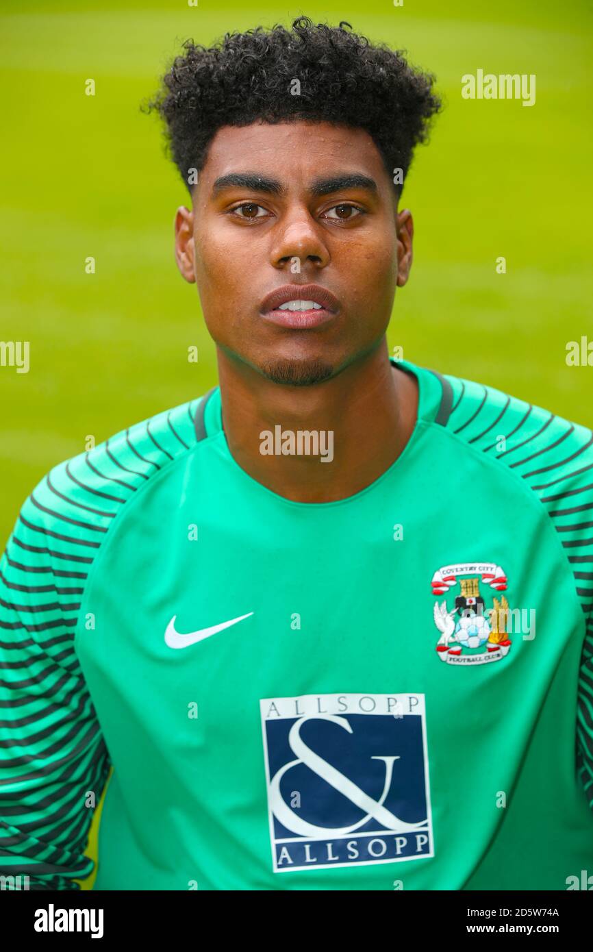 Goalkeeper Corey Addai, Coventry City Stock Photo - Alamy
