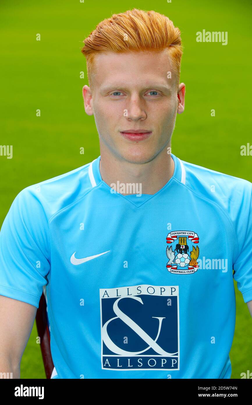 Soccer coventry headshot head shot portrait hi-res stock photography ...