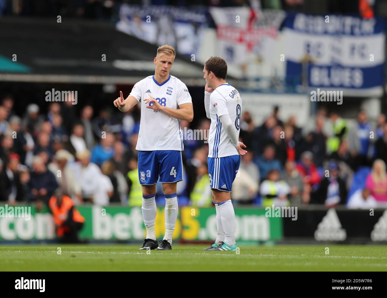 Birmingham City's Marc Roberts and Craig Gardner Stock Photo - Alamy