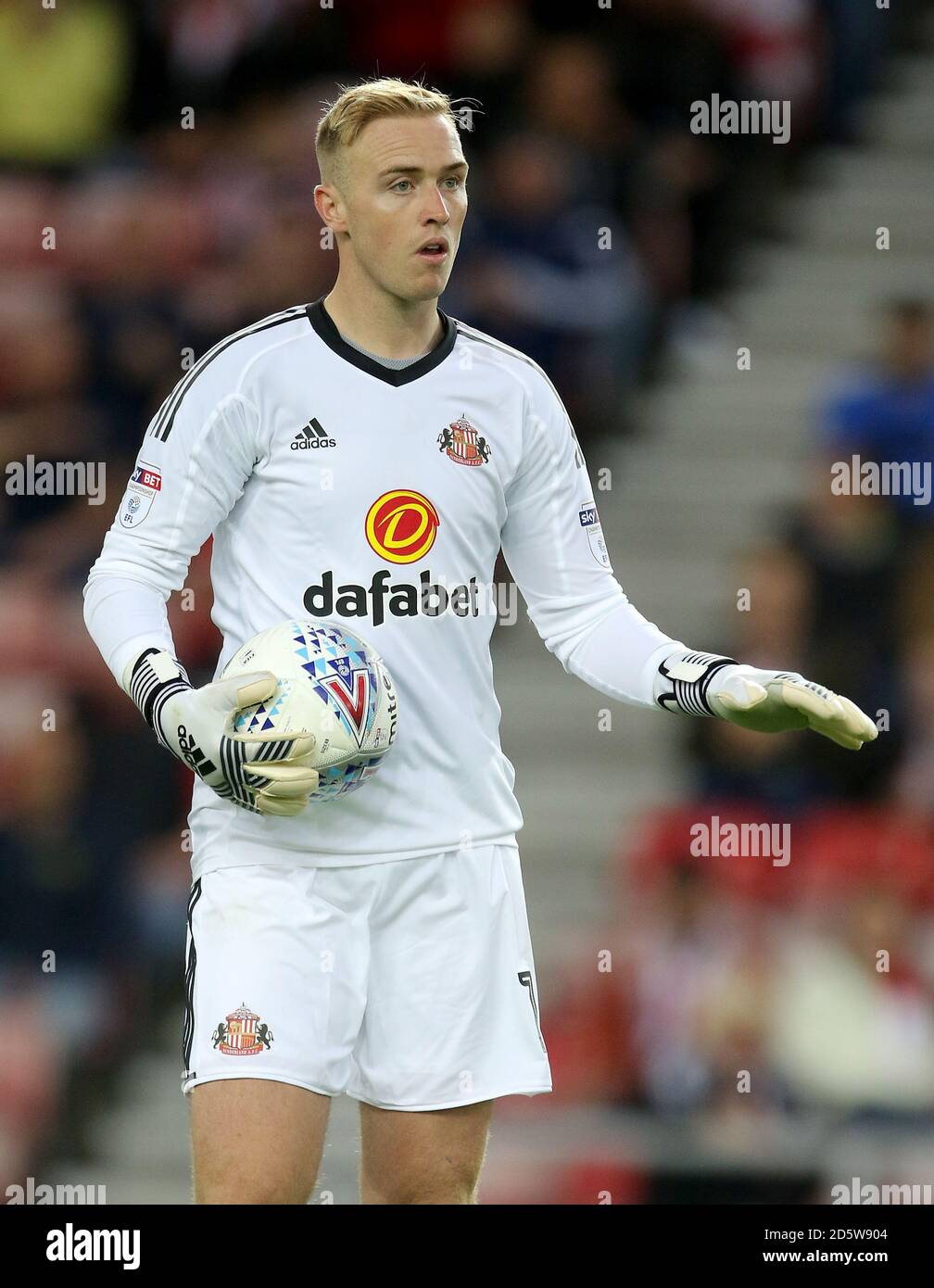 Sunderland's goalkeeper Jason Steele Stock Photo - Alamy