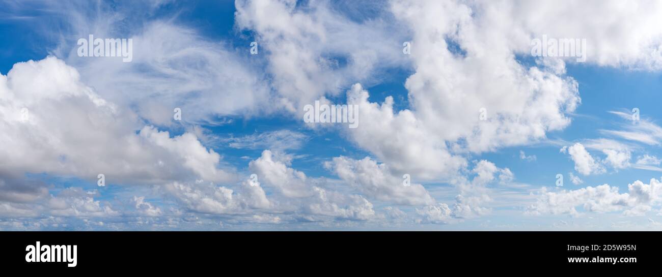 Clouds cirrus cumulus stratus hi-res stock photography and images - Alamy