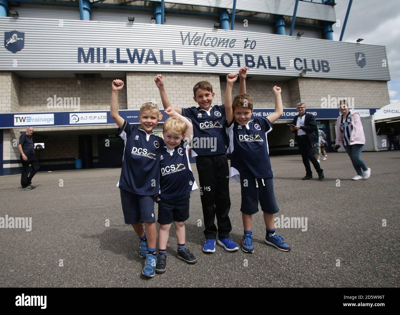 Spencer nicholson hi-res stock photography and images - Alamy