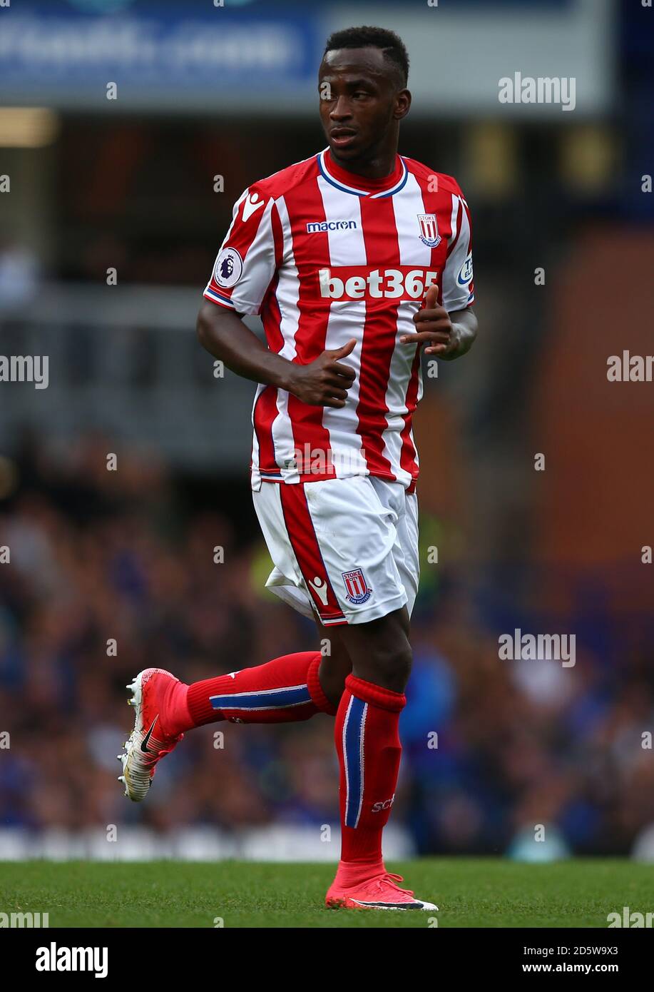 Stoke City's Saido Berahino Stock Photo - Alamy