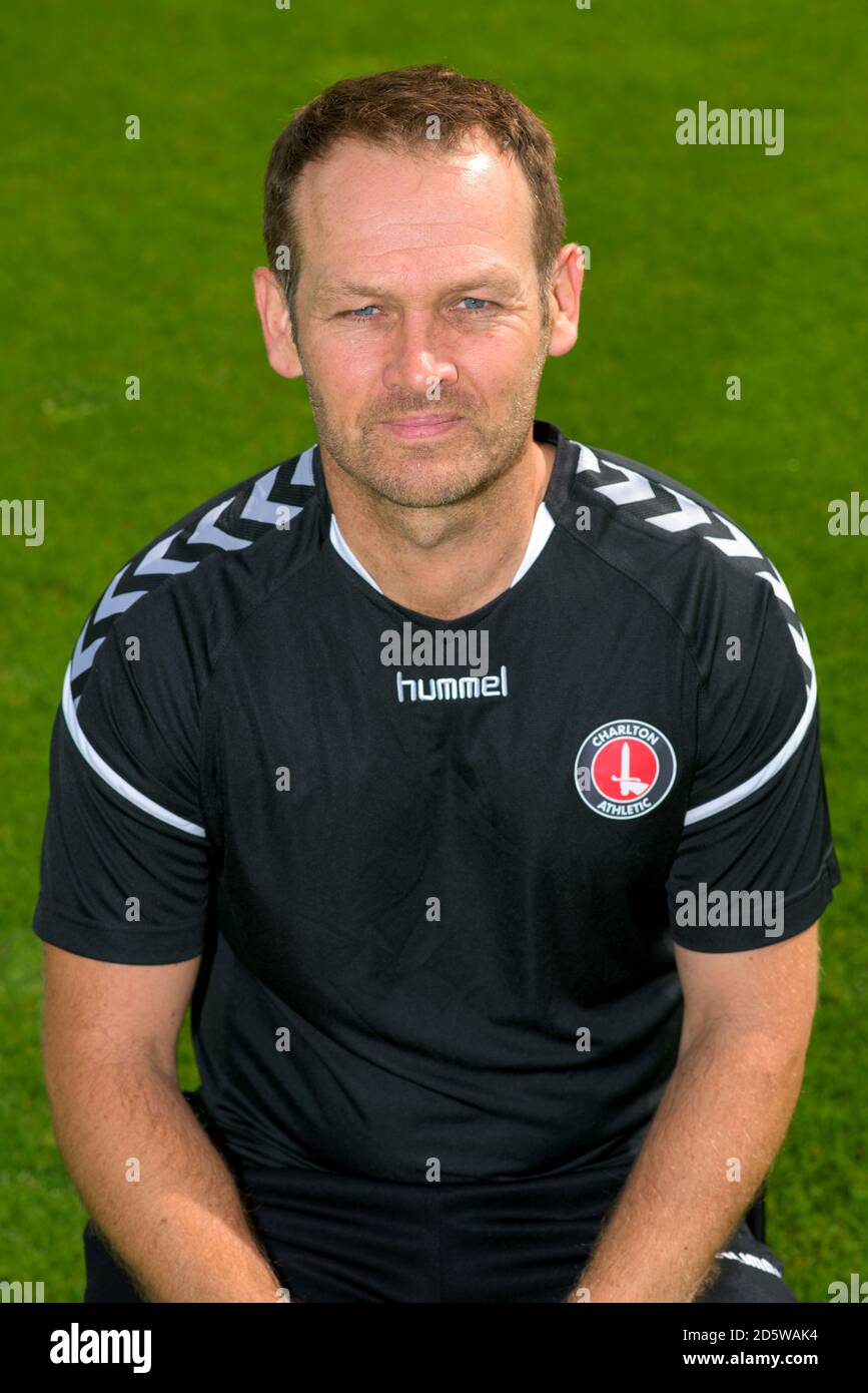 English psychologist hi-res stock photography and images - Alamy