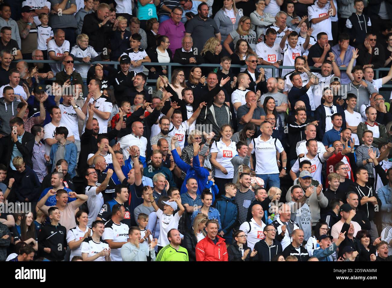 Football wolves stands hi-res stock photography and images - Alamy