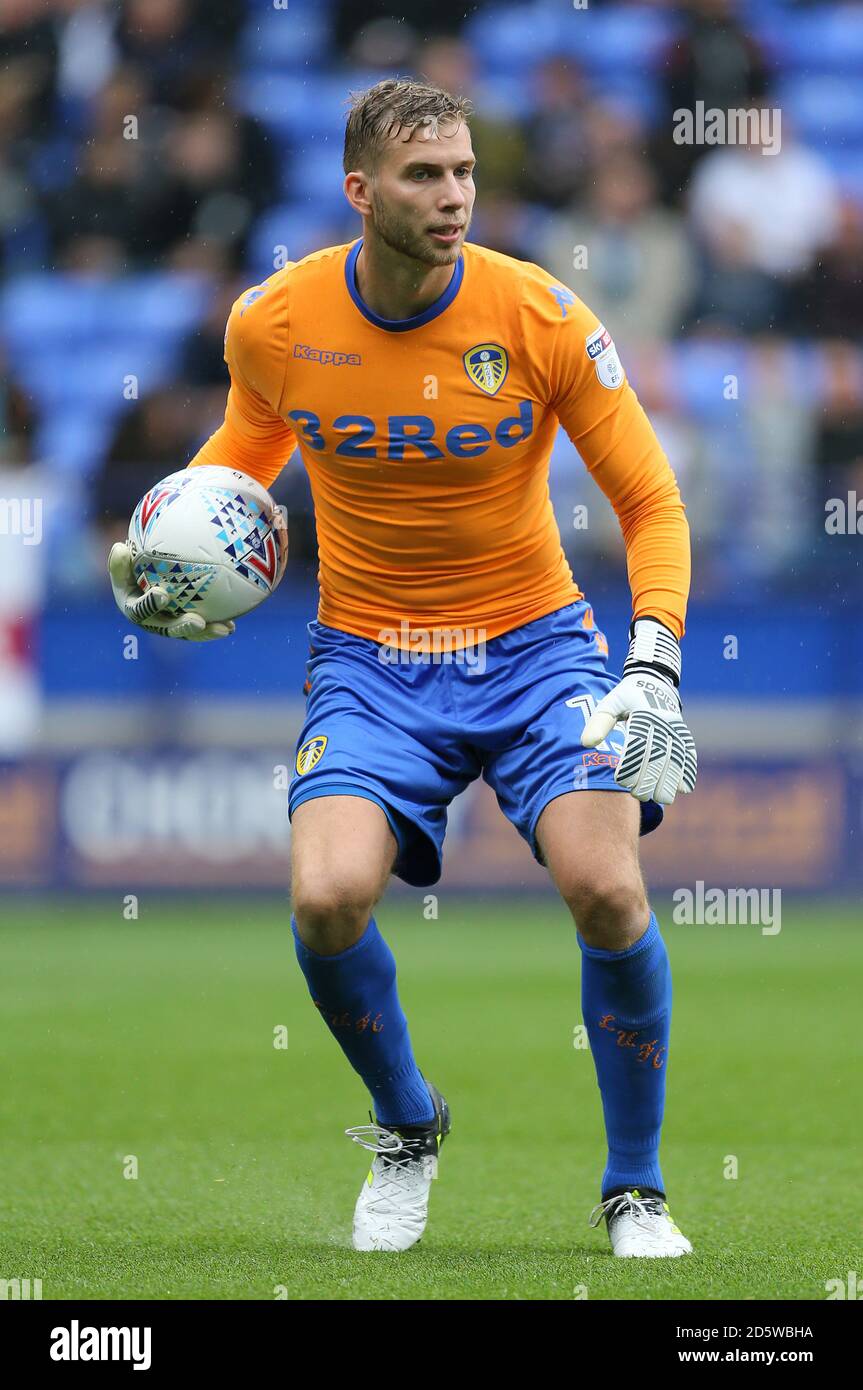 Leeds United goalkeeper Felix Wiedwald Stock Photo - Alamy