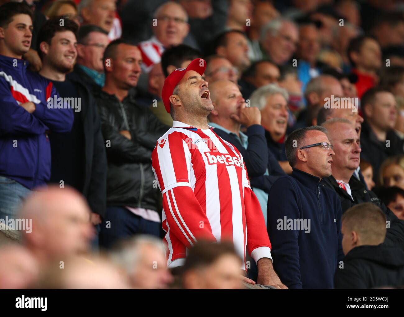 Stoke city fans in the stands hi-res stock photography and images - Alamy
