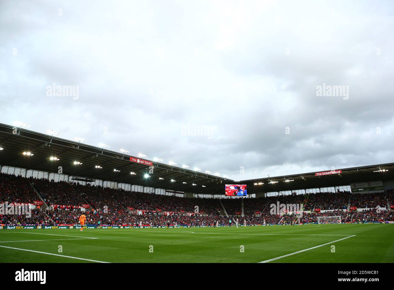 Bet365 stadium view hi-res stock photography and images - Alamy