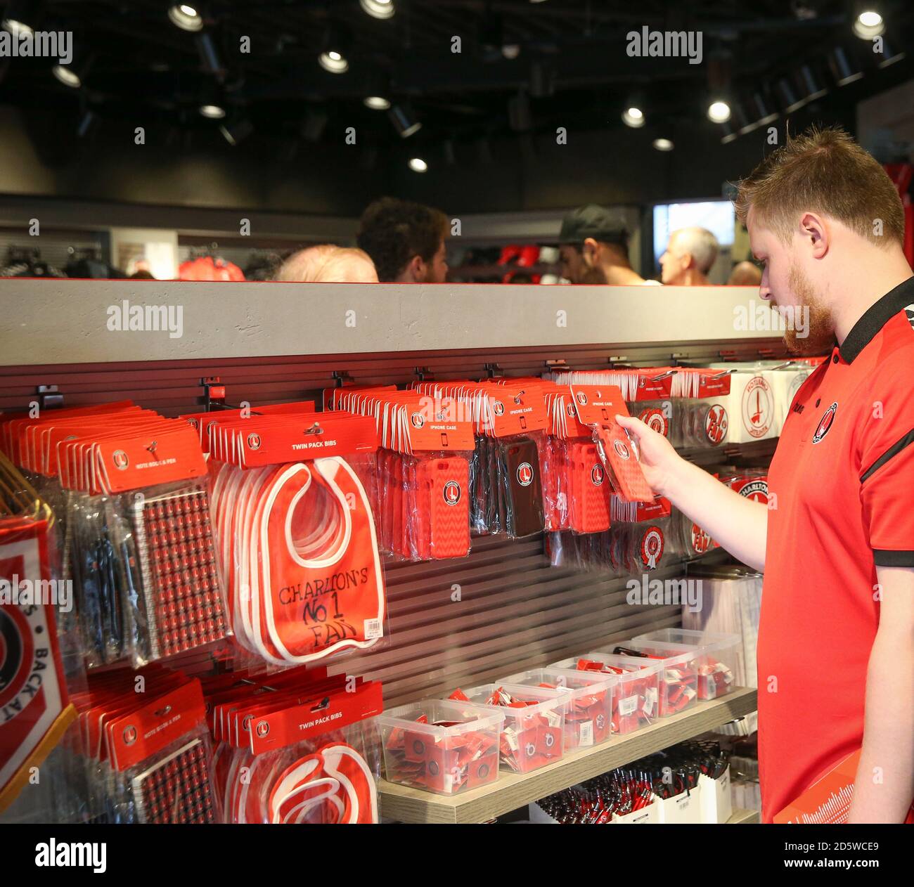 Soccer football shop club superstore hi-res stock photography and ...