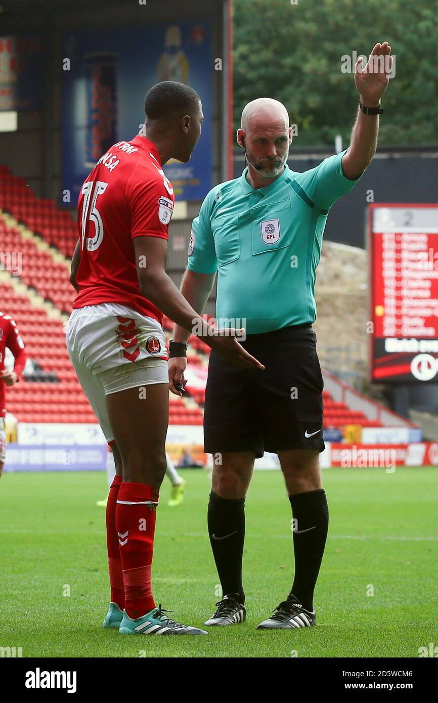 Referee Kevin Johnson High Resolution Stock Photography and Images - Alamy