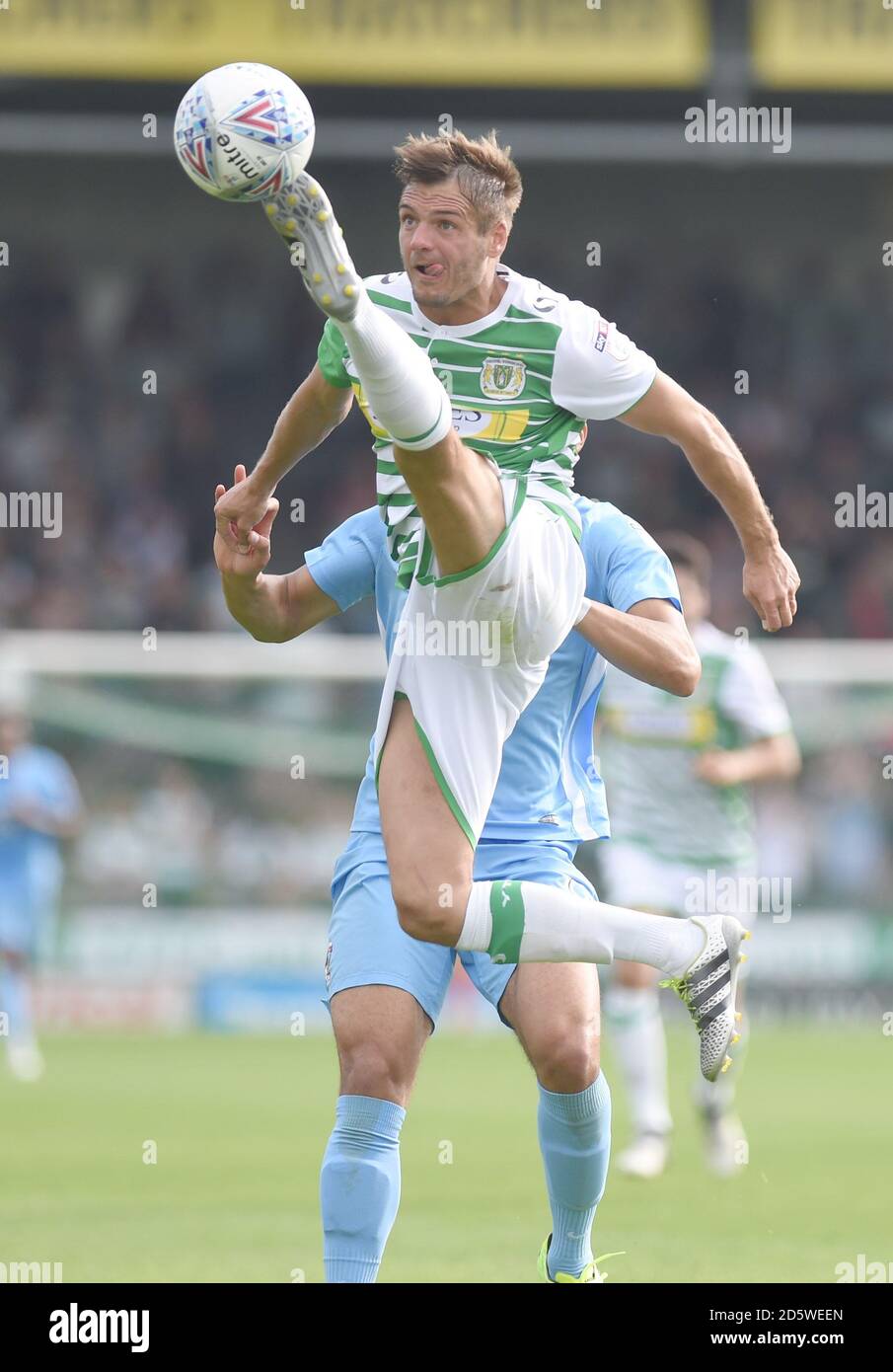Football soccer yeovil hi-res stock photography and images - Alamy