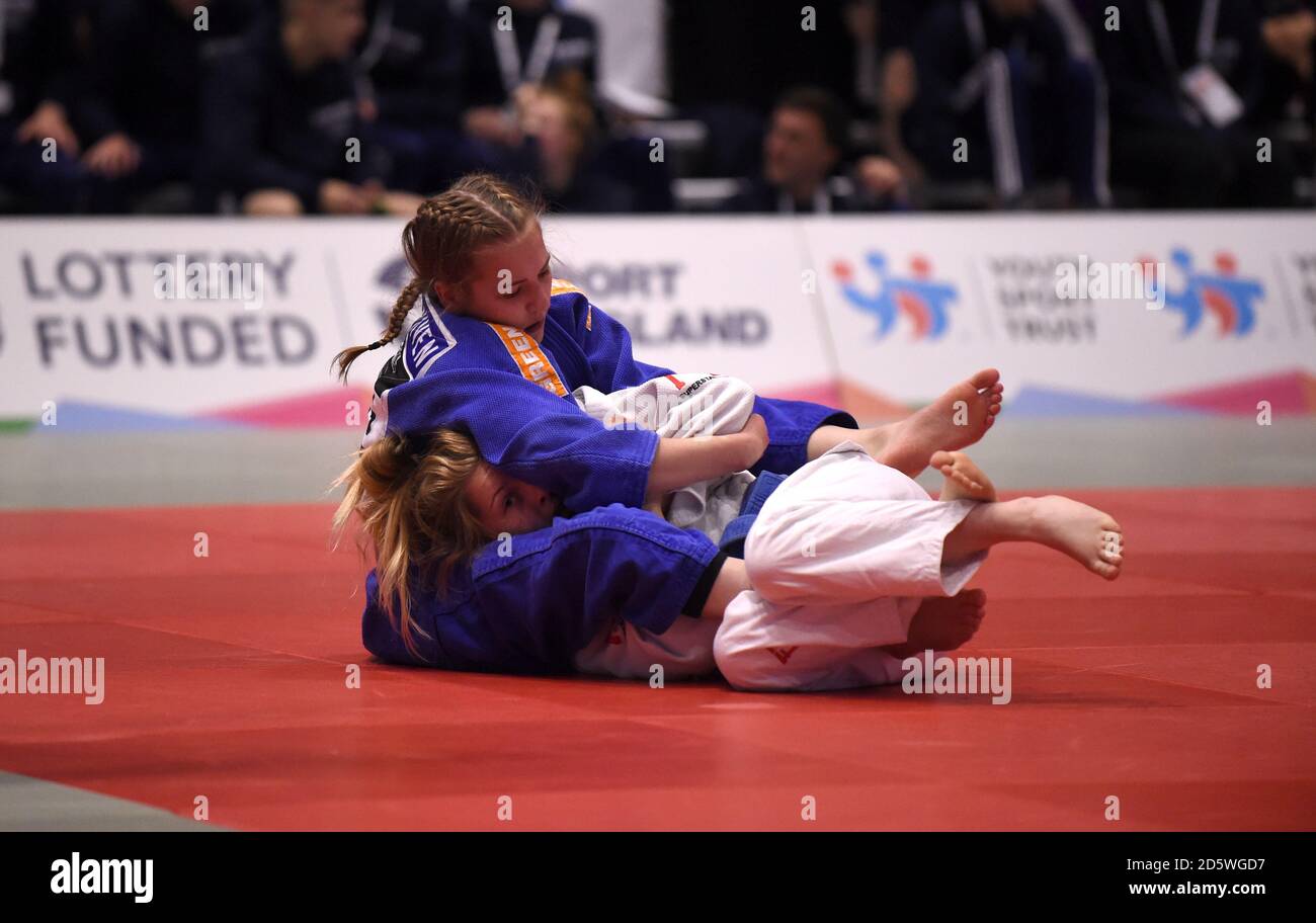Judo competition hi-res stock photography and images - Alamy