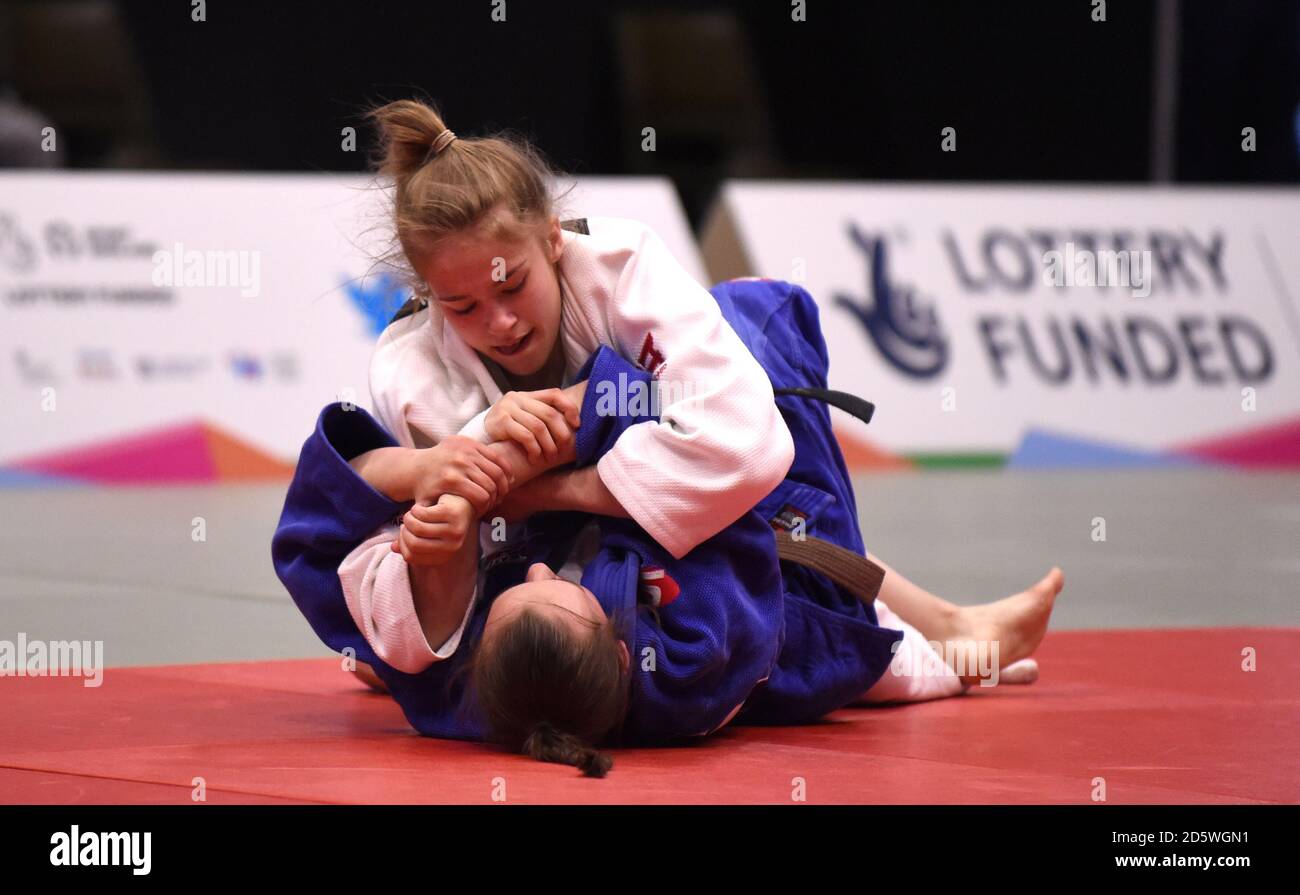 Scotland's Hannah Wood and England's Emily Tye compete in the Womens ...