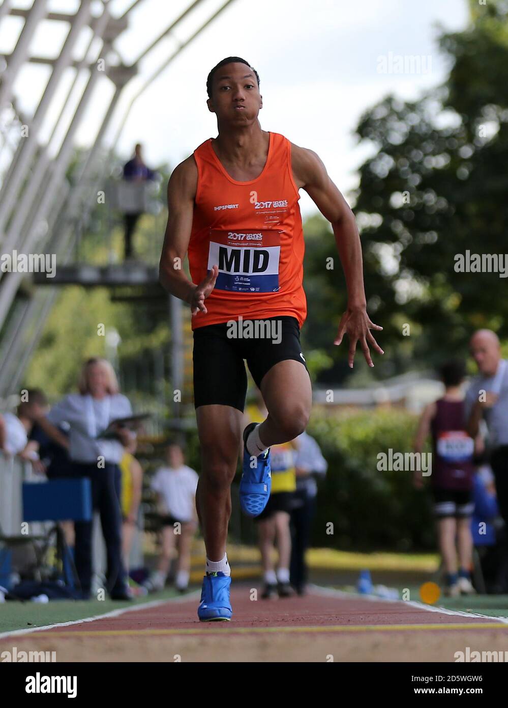 Ambulant long jump hi-res stock photography and images - Alamy