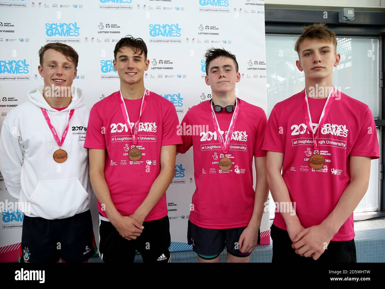 Swim relay team hi-res stock photography and images - Alamy