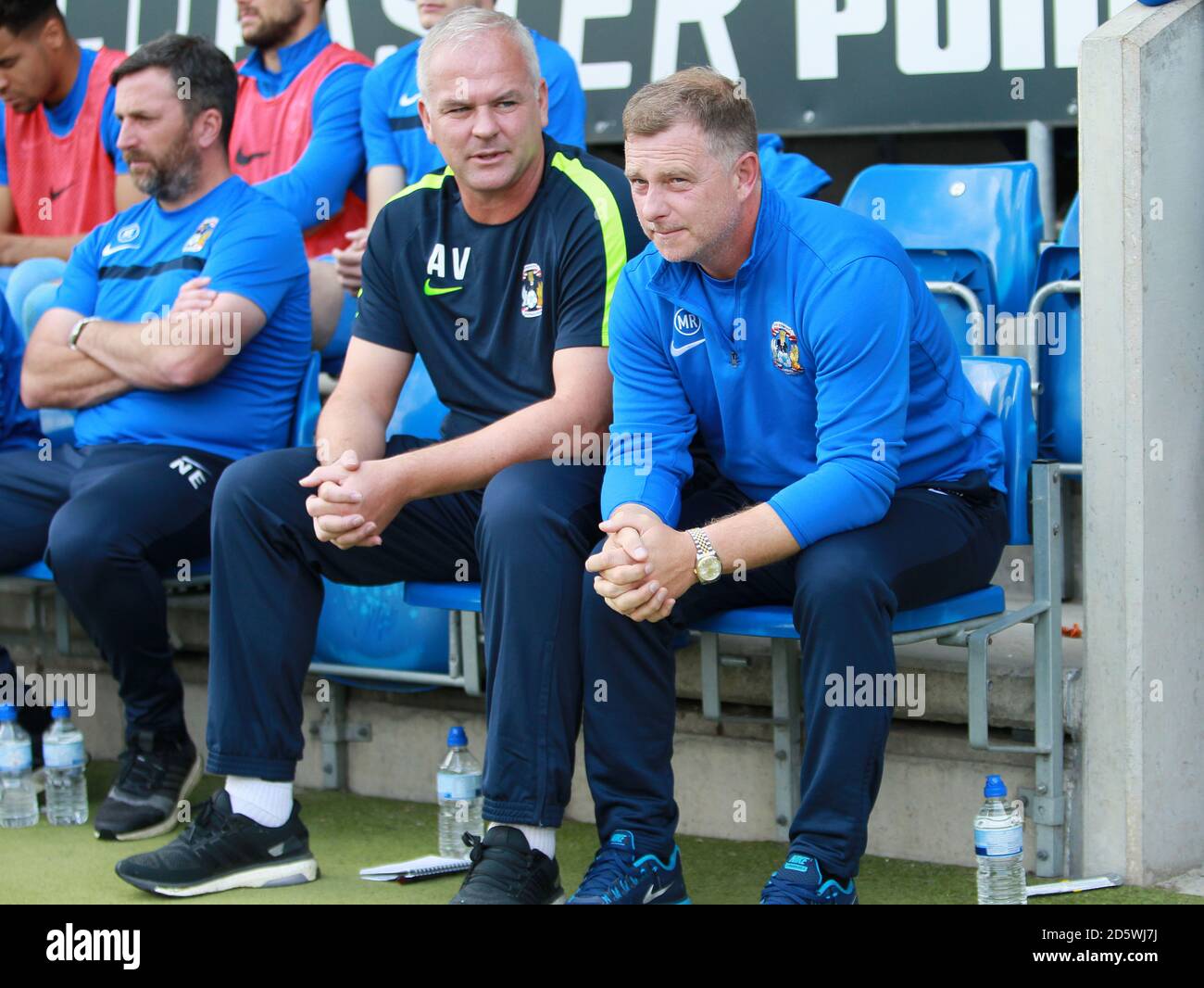 Adi viveash and mark robins hi-res stock photography and images - Alamy