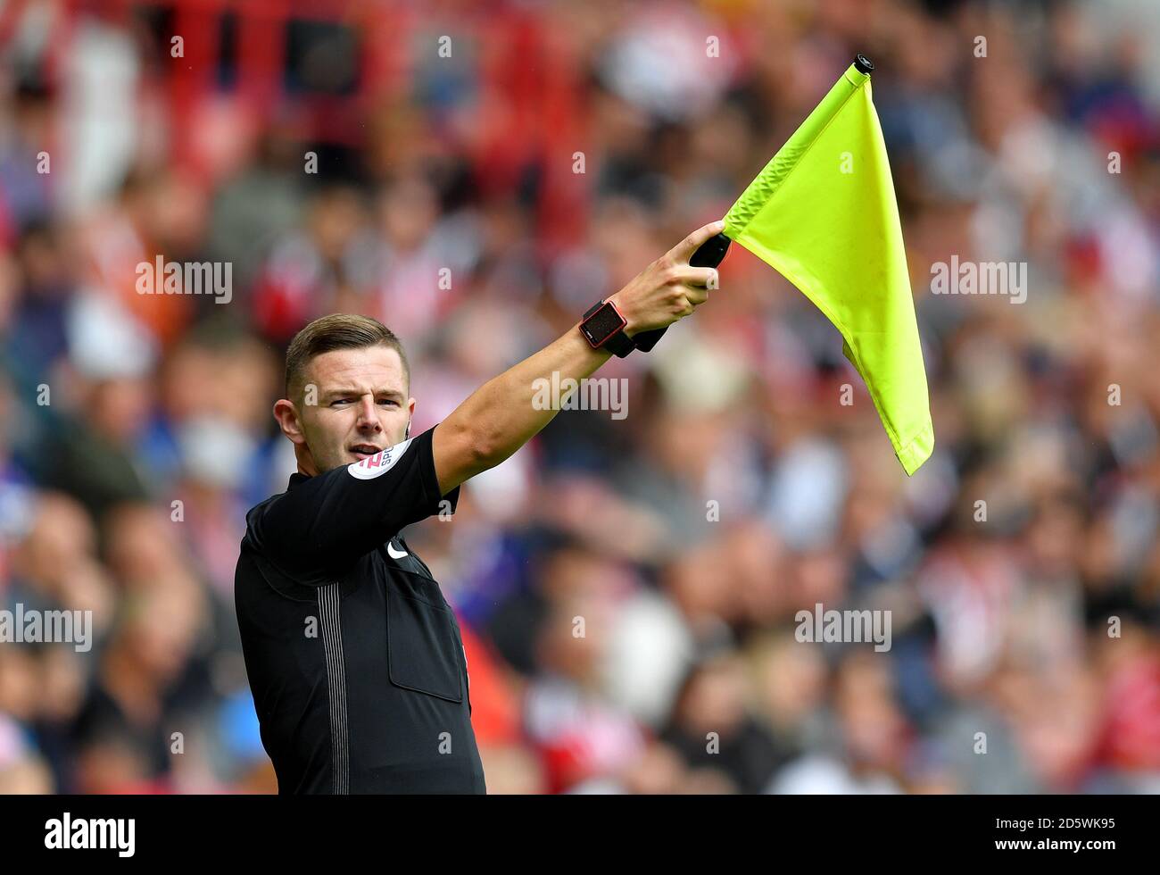 Jonathan Hunt, assistant referee Stock Photo - Alamy