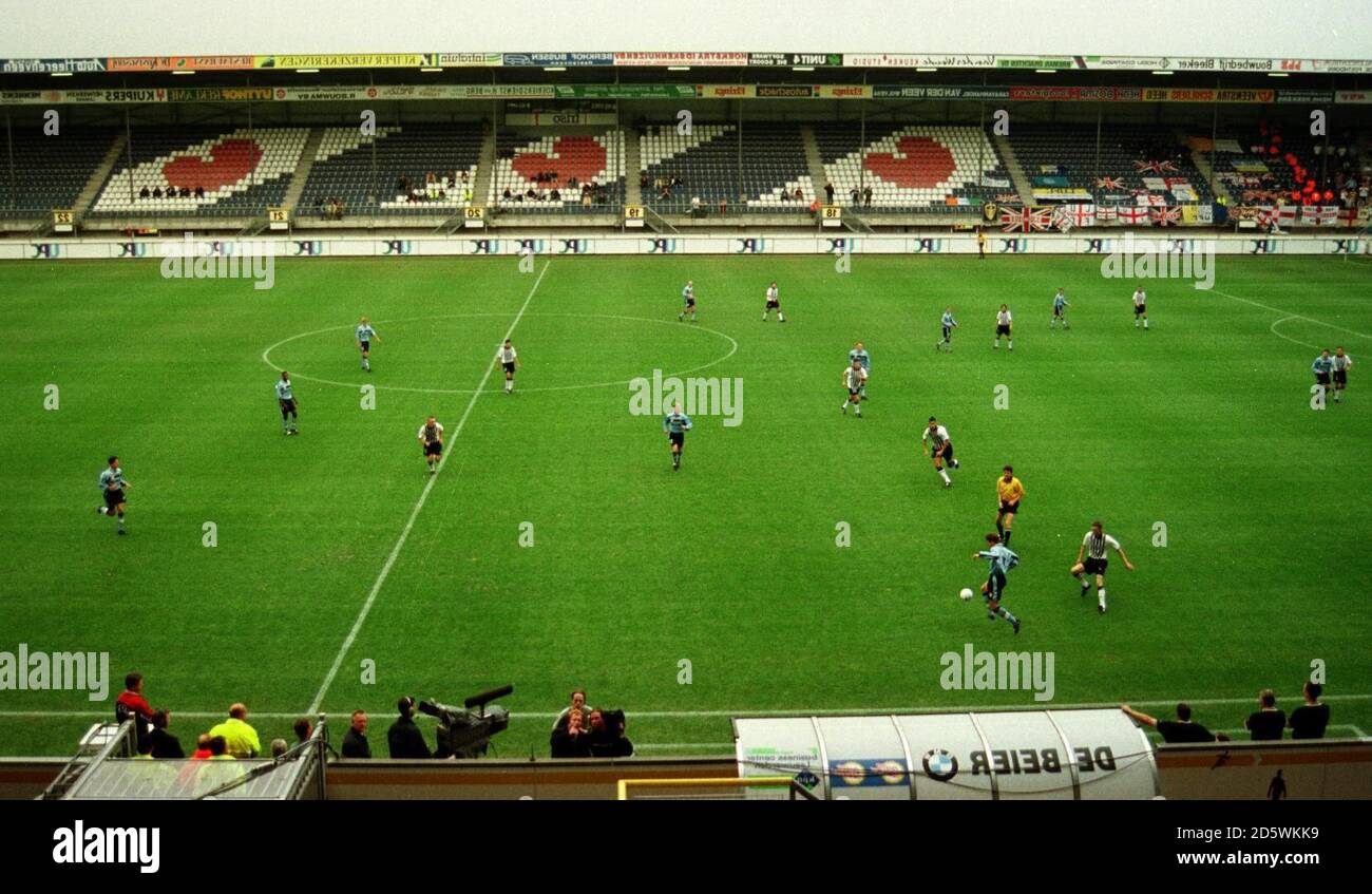 Leeds United and Partizan Belgrade play to a near empty stadium in ...