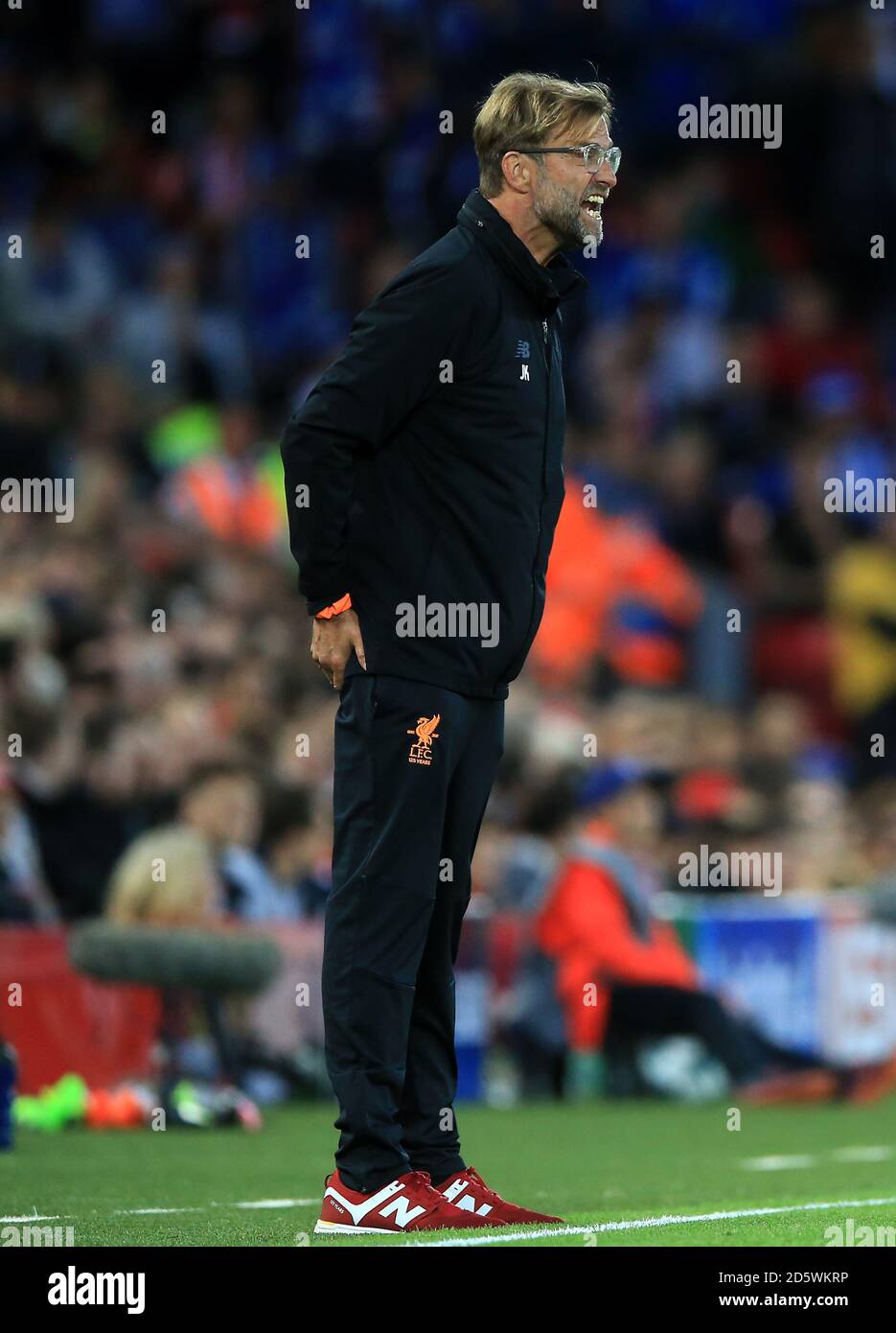 Liverpool manager Jurgen Klopp gestures on the touchline Stock Photo ...