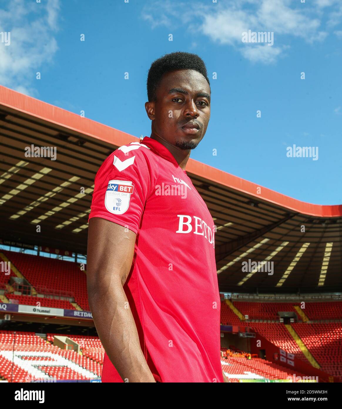 Charlton Athletic's new signing Joe Dodoo Stock Photo - Alamy