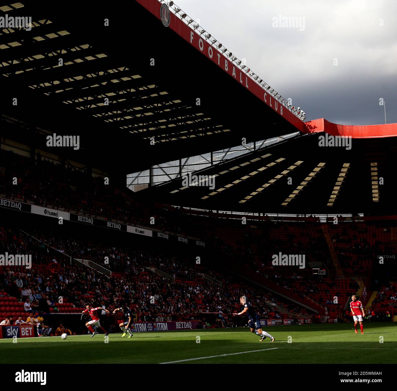 A general view of the match action Stock Photo - Alamy