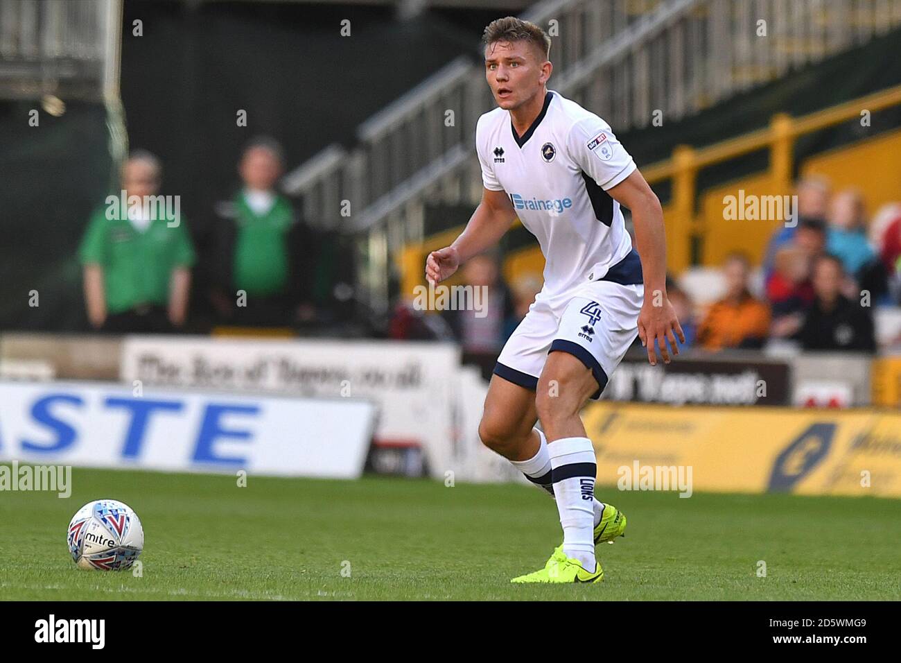 Millwall's Shaun Hutchinson Stock Photo - Alamy