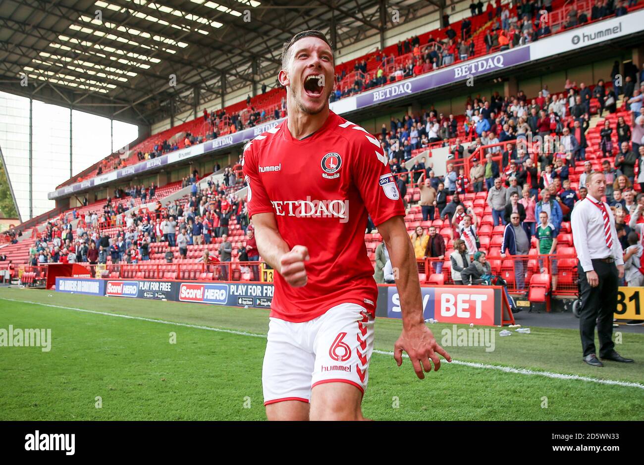 Charlton Athletic's Jason Pearce celebrates their victory Stock Photo ...