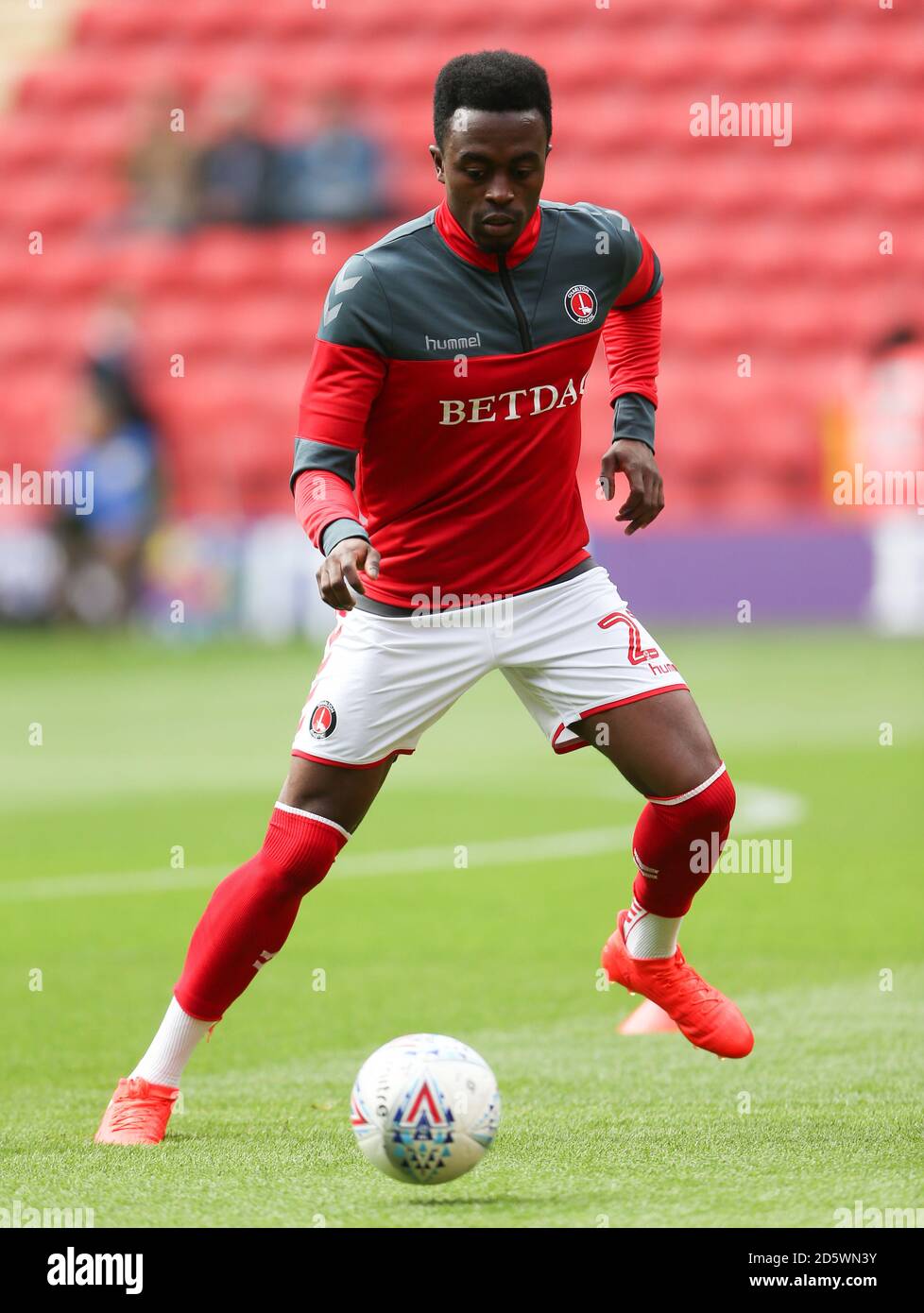Charlton Athletic's new signing Joe Dodoo Stock Photo - Alamy