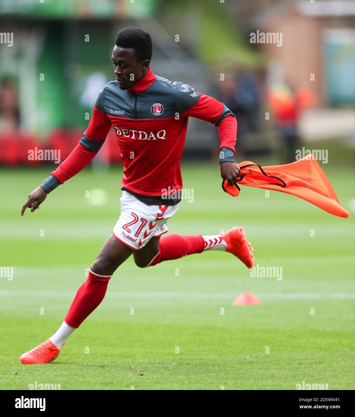 Charlton athletics new signing hi-res stock photography and images - Alamy