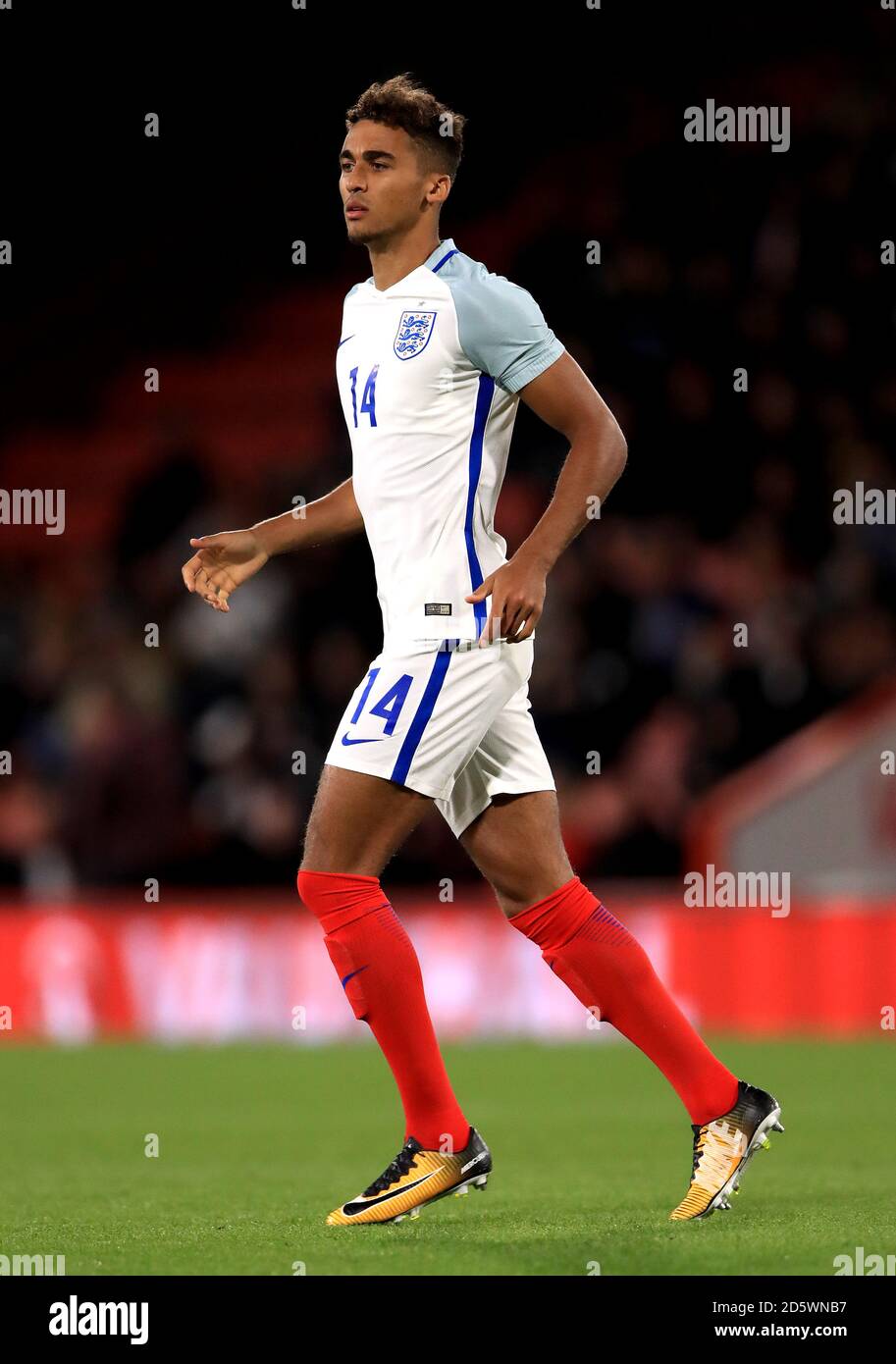Englands dominic calvert lewin hi-res stock photography and images - Alamy