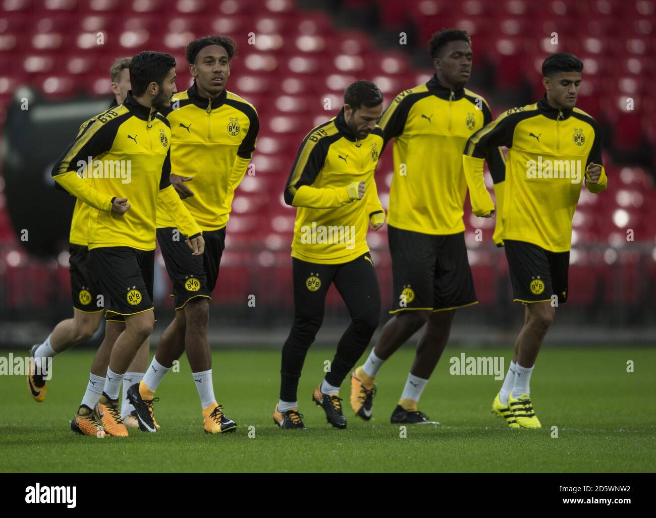 Borussia Dortmund players during training Stock Photo - Alamy