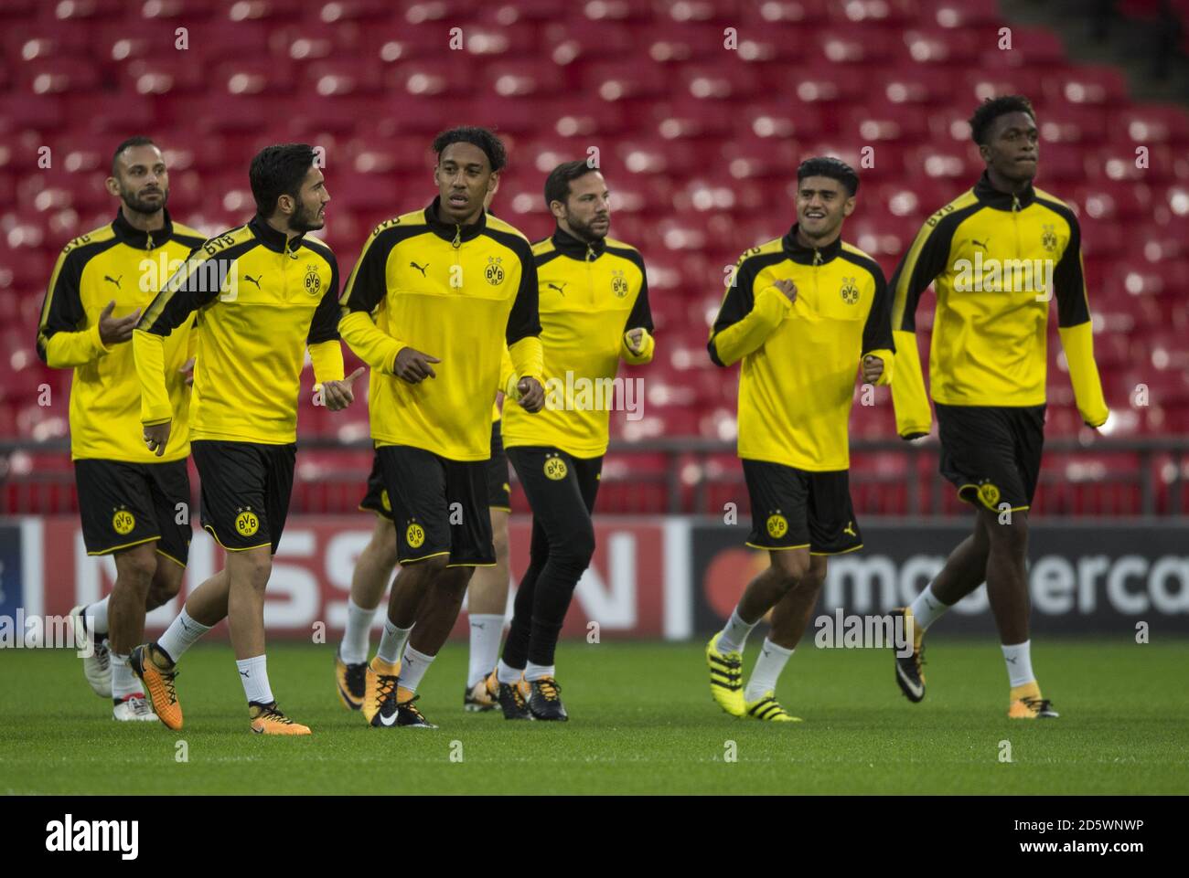 Borussia Dortmund players during training Stock Photo - Alamy