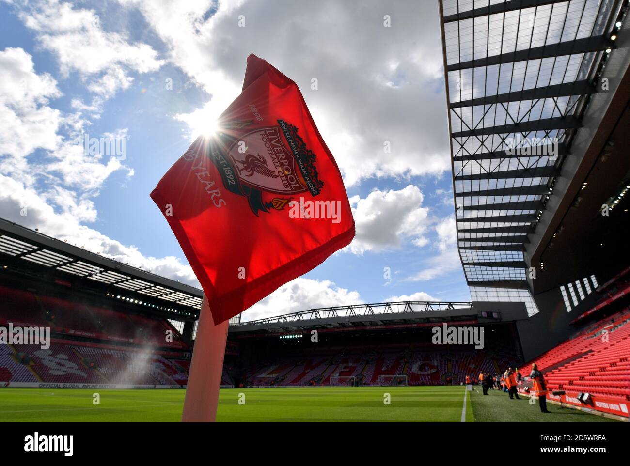 The corner flag anfield hi-res stock photography and images - Alamy