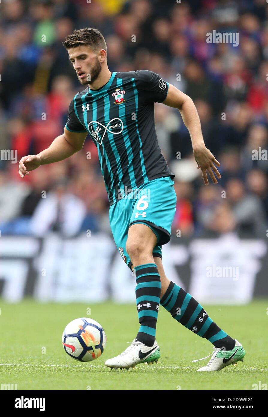 Southampton's Wesley Hoedt Stock Photo - Alamy