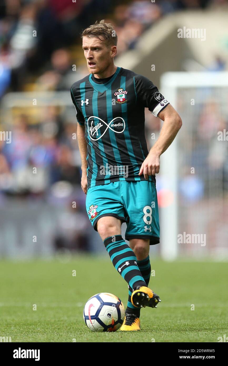 Southampton's Steven Davis Stock Photo - Alamy