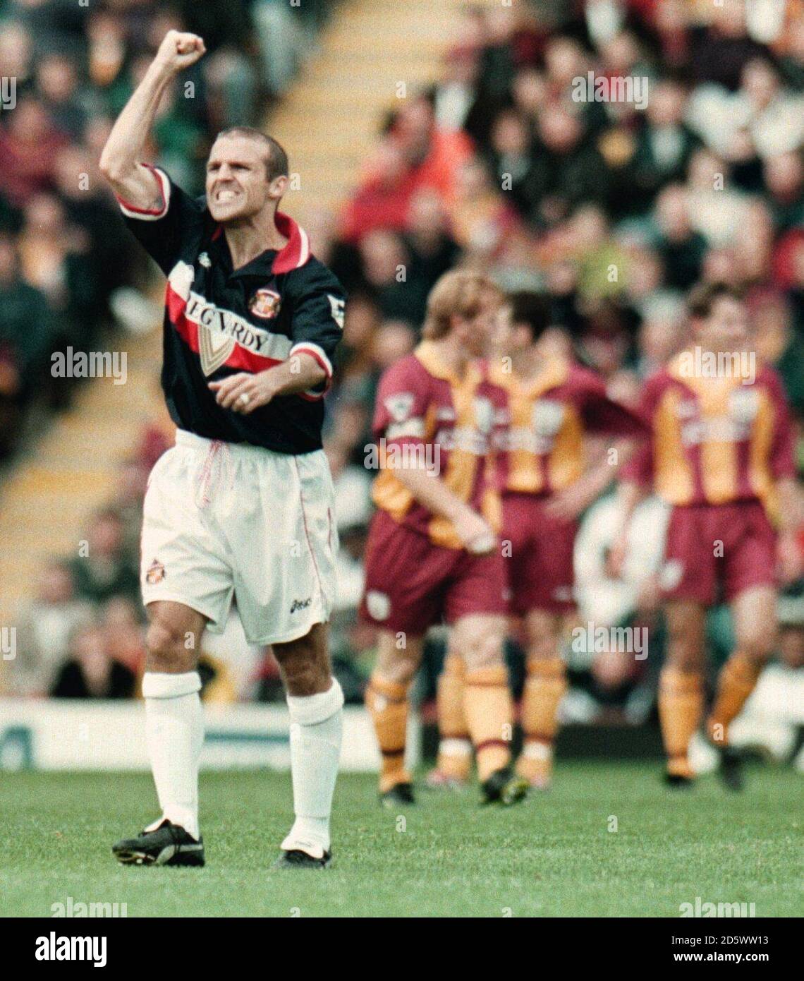 Sunderland's Alex Rae celebrates scoring the first goal Stock Photo - Alamy