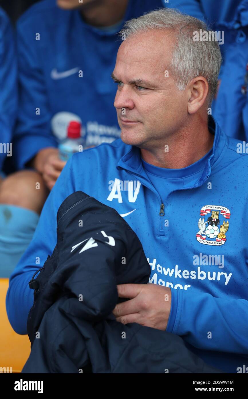 Coventry City acting assitant manager Adi Viveash Stock Photo - Alamy
