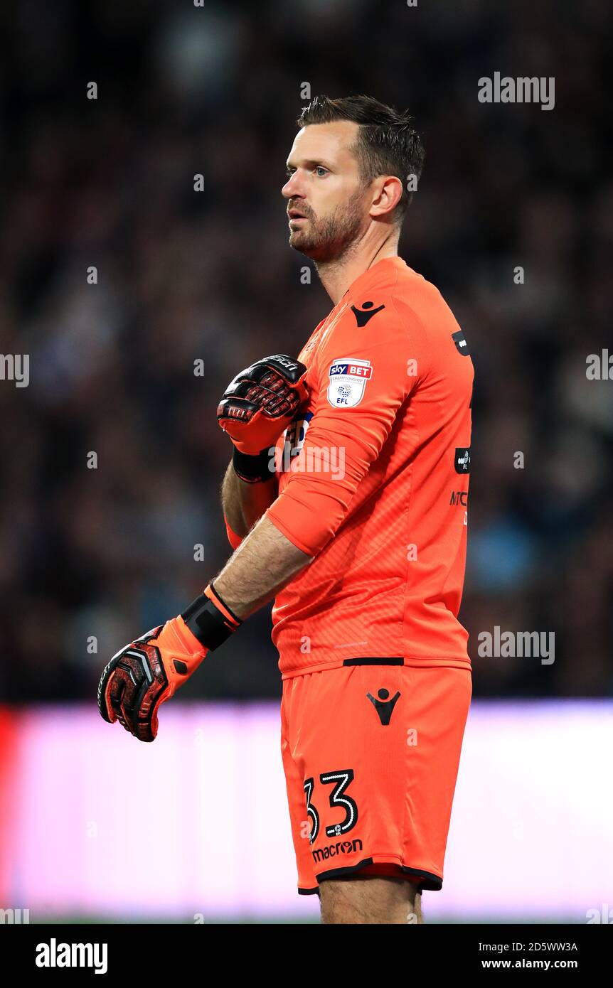 Goalkeeper mark howard hi-res stock photography and images - Alamy